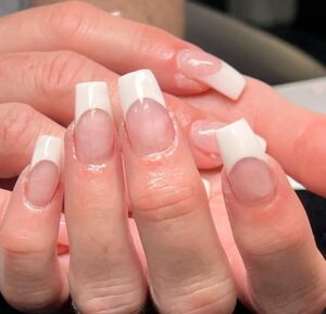5 Mob Wife Aesthetic Nail Ideas to Elevate your Style - Flaunt Your Nails